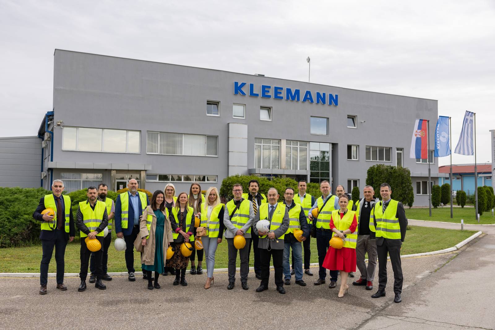 ΕΠΙΣΚΕΨΗ ΣΤΟ ΕΡΓΟΣΤΑΣΙΟ ΤΗΣ KLEEMANN LIFTS - Hellenic Business Association